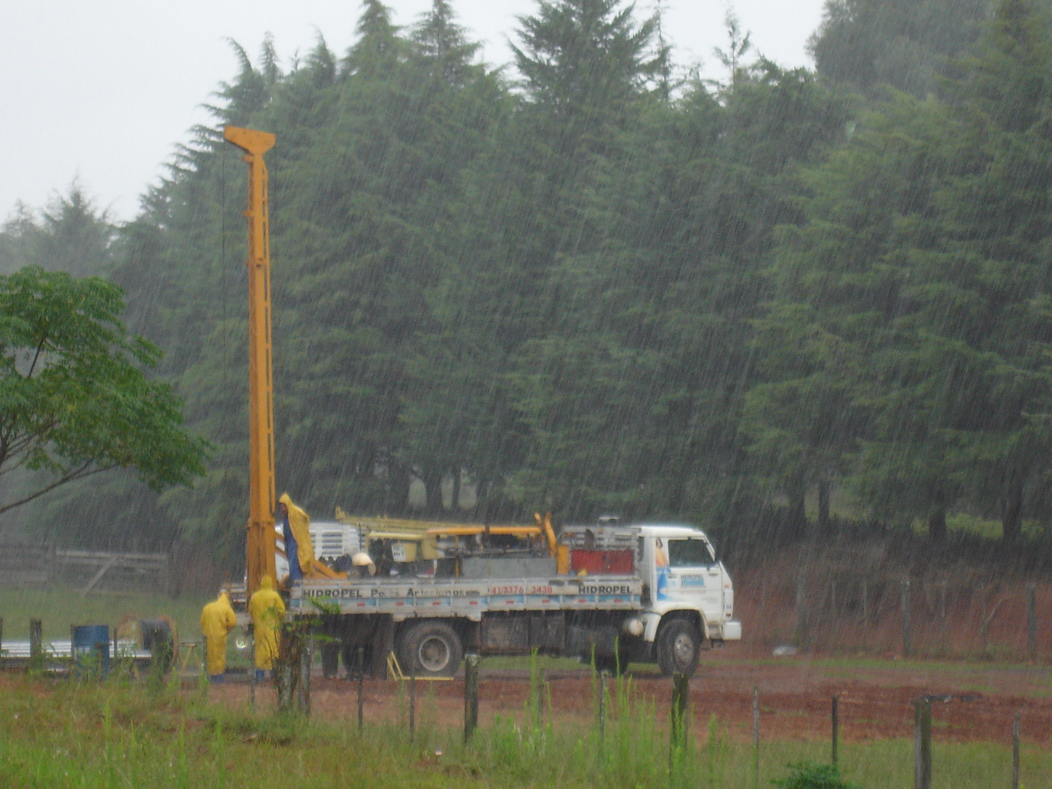 Hidropel | Referência em Perfuração de Poço Artesiano de Alta Capacidade